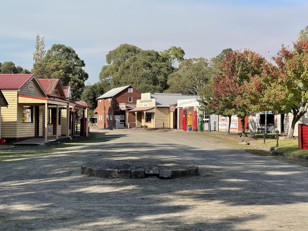 The Great Aussie Road Trip - Melbourne to Traralgon - KyleDunkerley DotCom